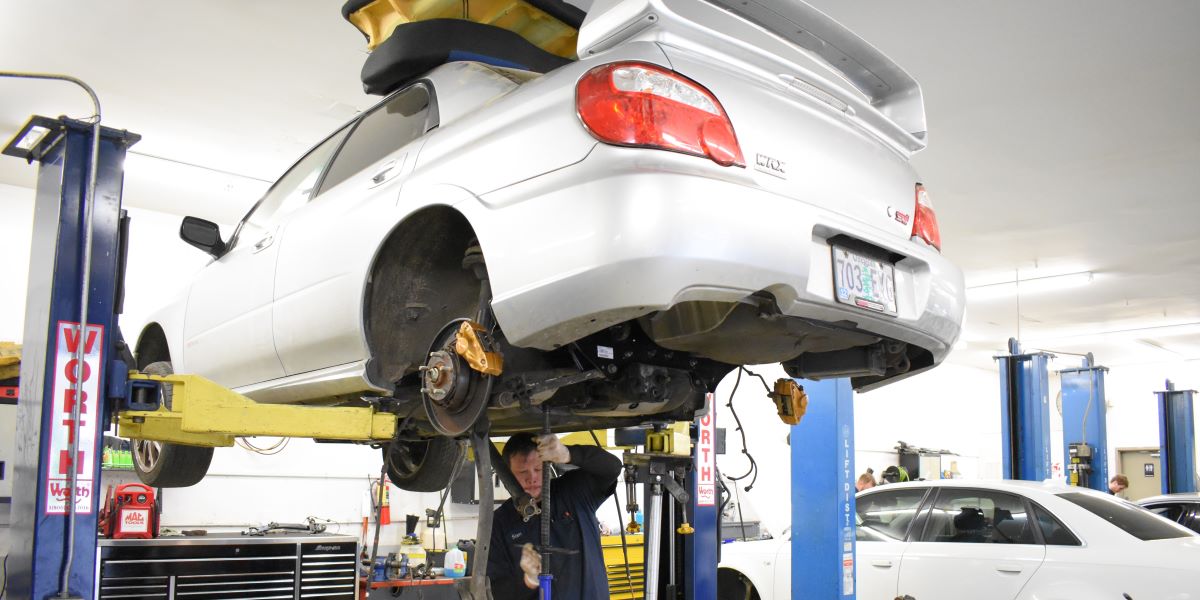 Subaru Mechanic Portland OR | Trafton's Foreign Auto